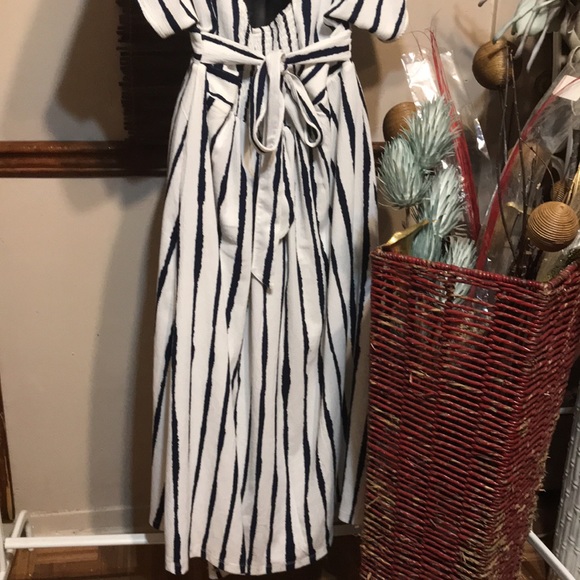 Gibson Latimer | Dresses | B2g New Gibson Latimer Blue White Striped V ...